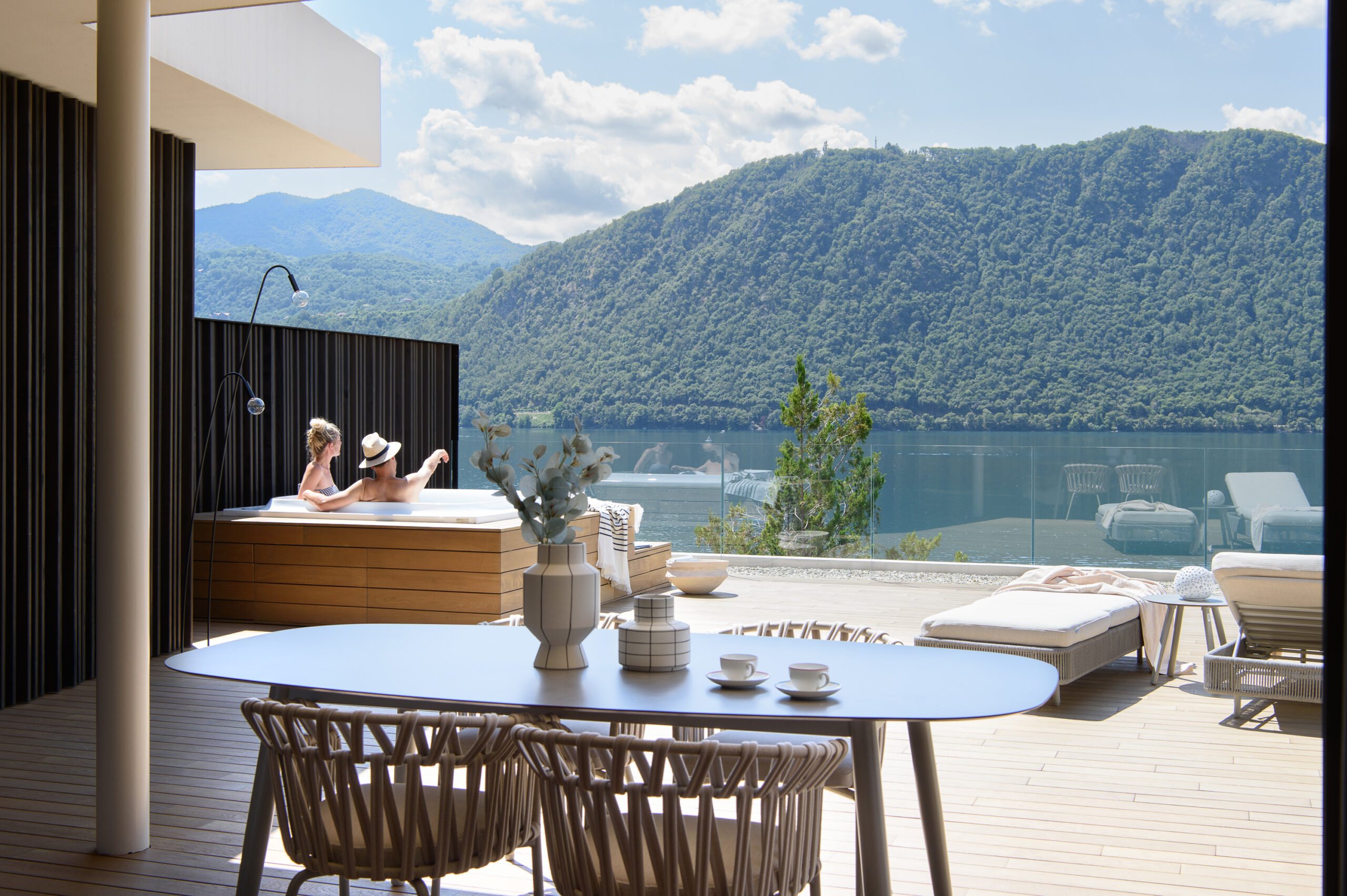 Six Unique Luxury Holiday Packages with LAQUA Collection